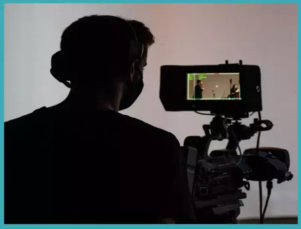 Plongez dans le Monde de l'Audiovisuel avec le BTS Audiovisuel Option Image à STUDIO M Vannes ...